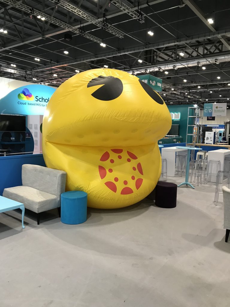 Custom Shapes & Blimps - Giant Promotional inflatables